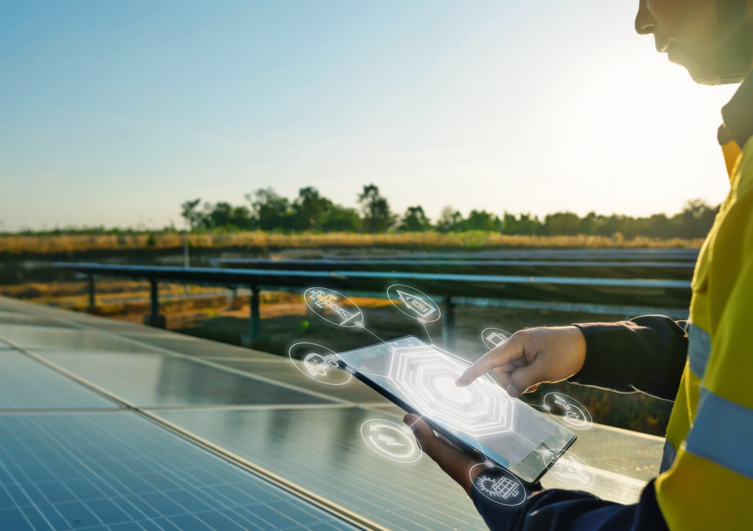 ComAp - DERMs: Smart Energy Management for Renewable Targets | ComAp